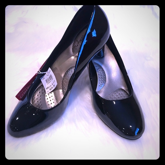dexflex comfort | Shoes | Dexflex Comfort Black Karma Round Toe Heels ...